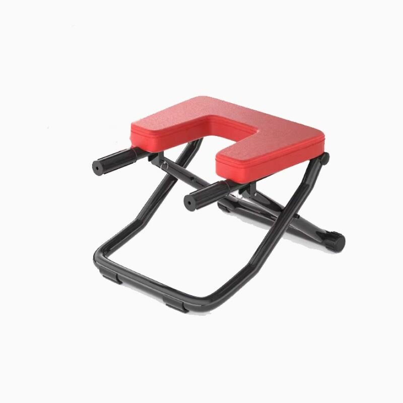Перевернутый табурет для занятий йогой