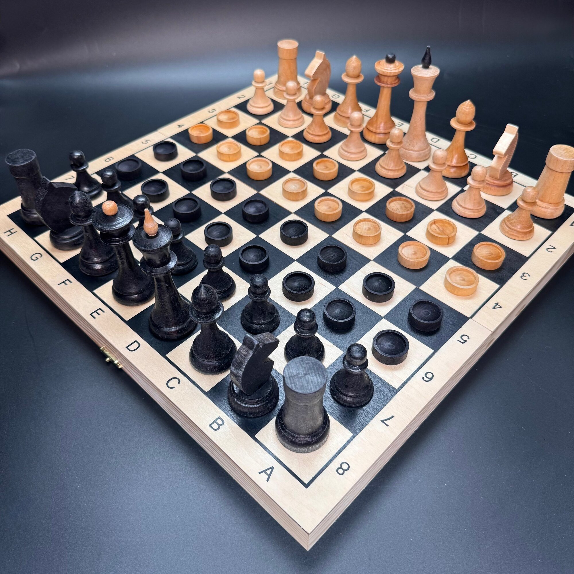 Шахматы Шашки с гроссмейстерские деревянными фигурами