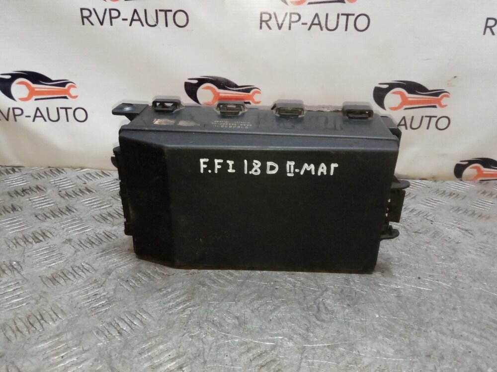 Блок предохранителей Ford Focus 1 1998-2005 98AG14A067CE