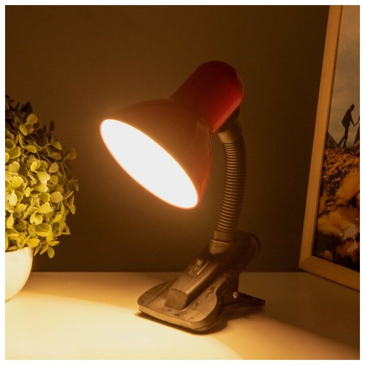 Лампа настольная RISALUX, на прищепке, для учебы, для офиса, Е27, 220В, классическая, цвет красный