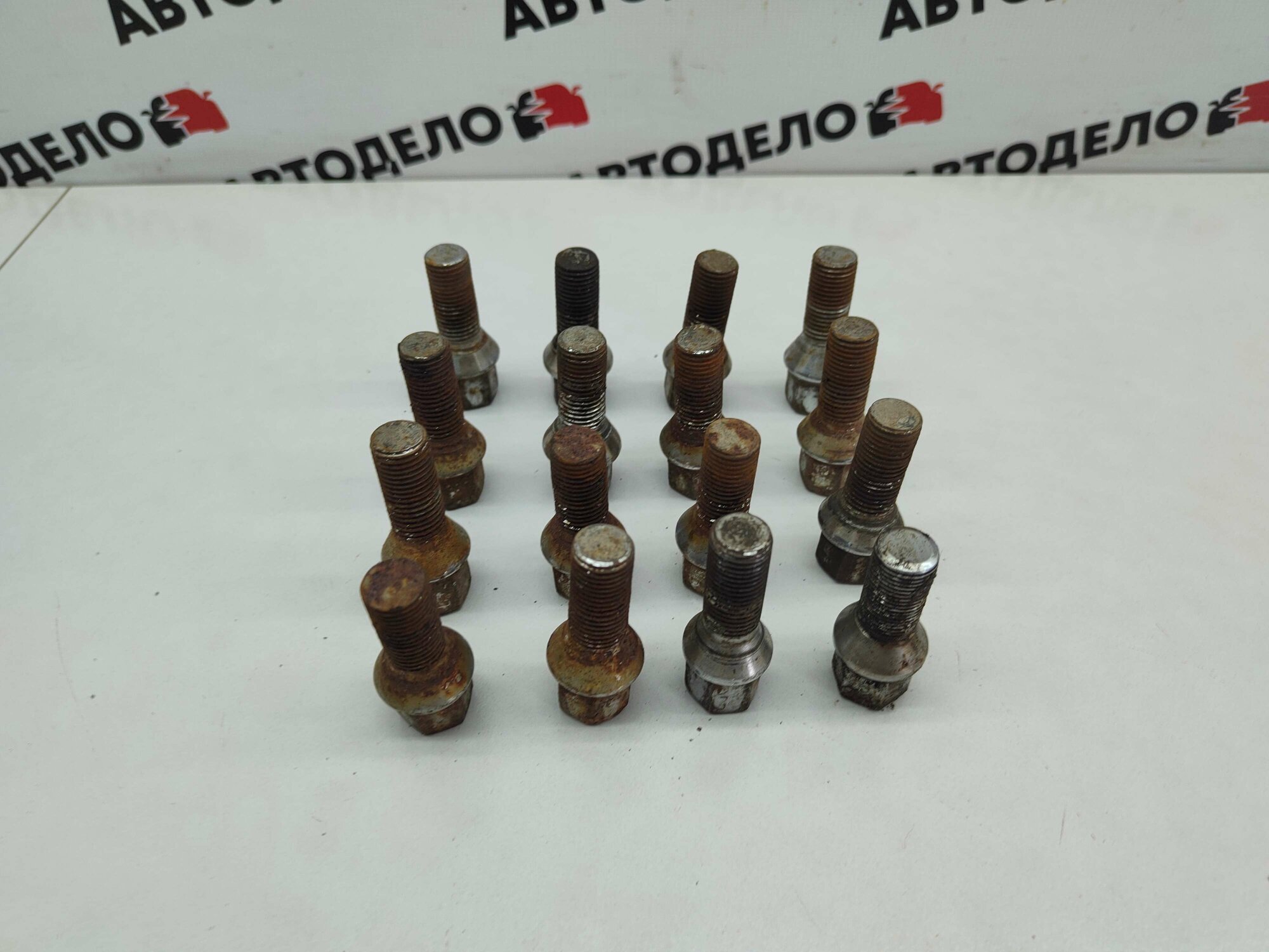 Болты колесные комплект 16 шт М14 х 1,5