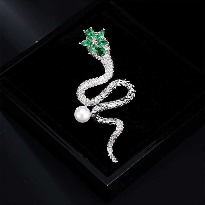 Брошь Liyu Jewelry