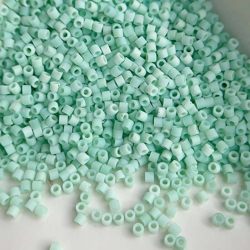 Матовые стеклянные бусины MKY DB 1,3x1,6 мм 1000 шт Изумрудный, 1516