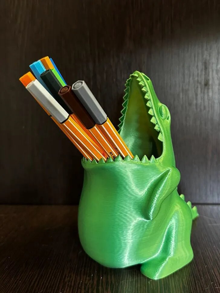 Подставка для ручек, карандашей и кистей "Динозавр", цвета зеленый шёлк