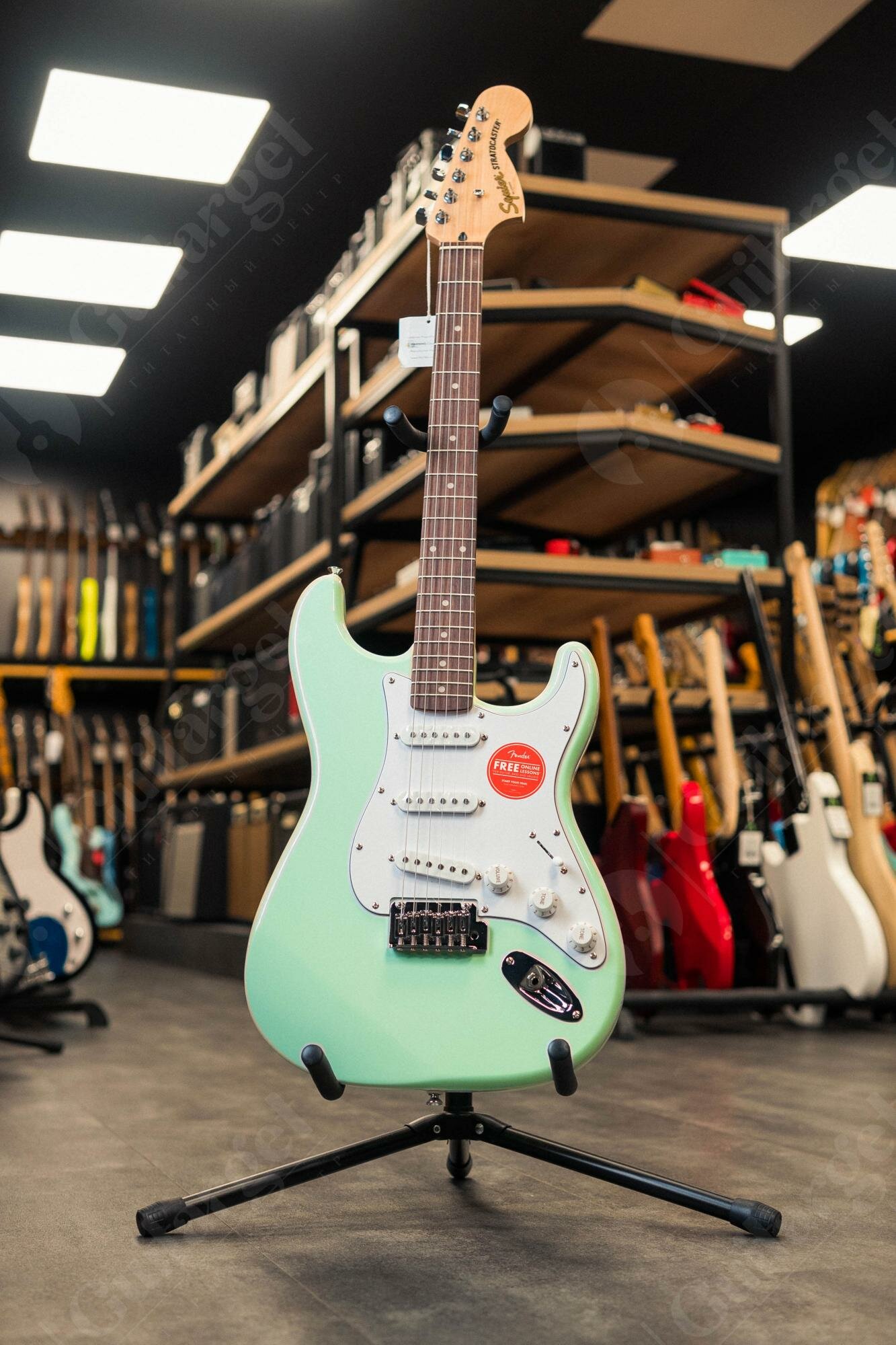 Электрогитара Squier Affinity Stratocaster SSS LRL SFG