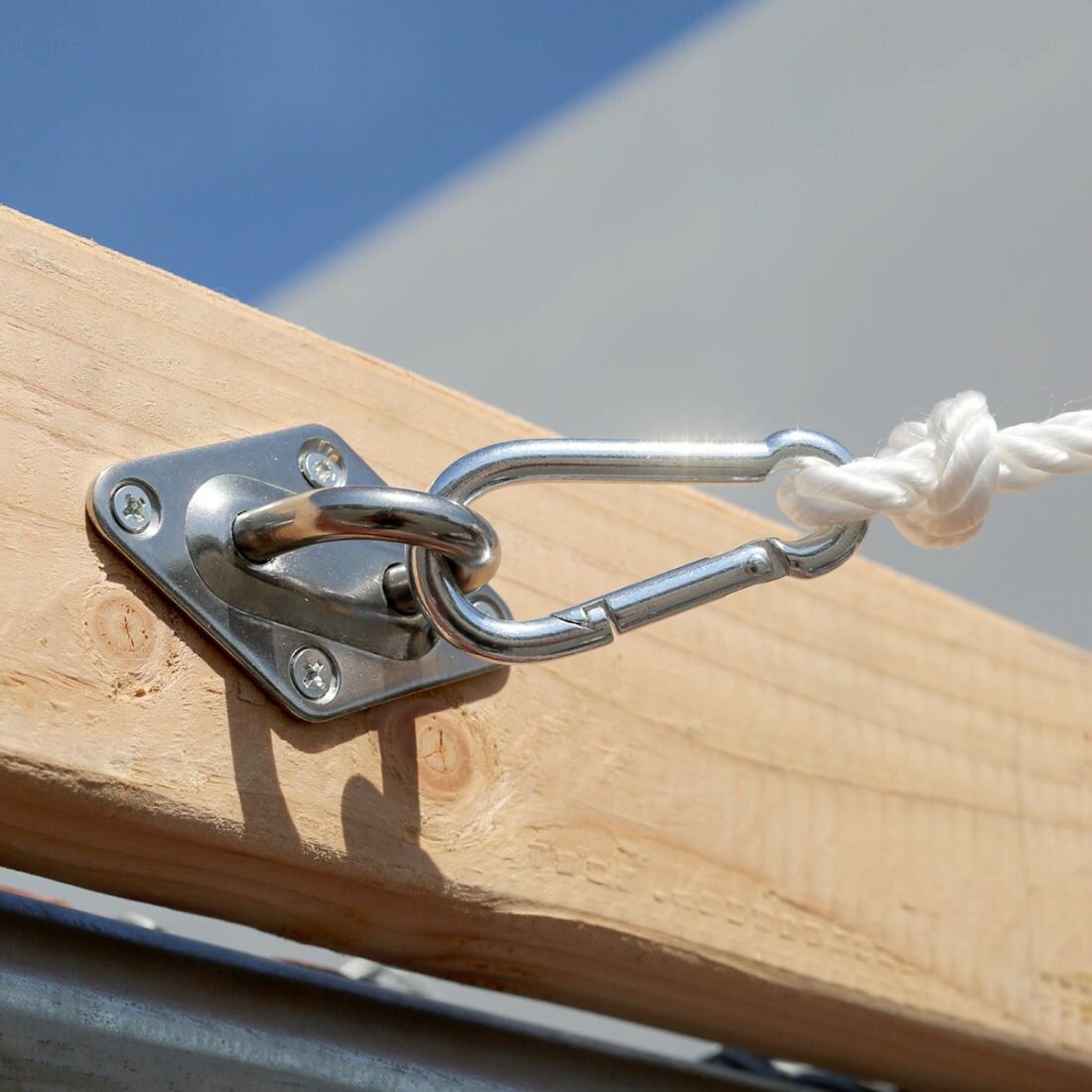 Карабин альпинистский