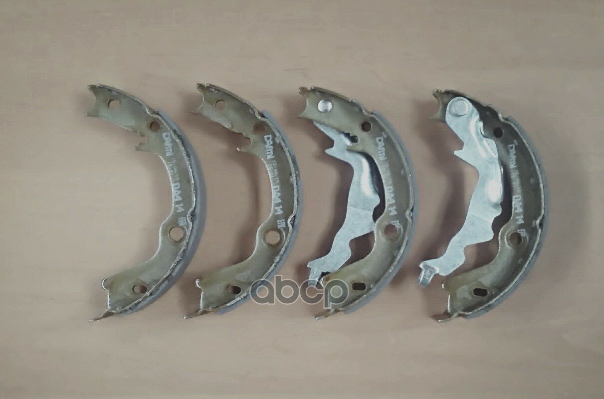 Колодки тормозные барабанные задние DAfmi арт. DA414