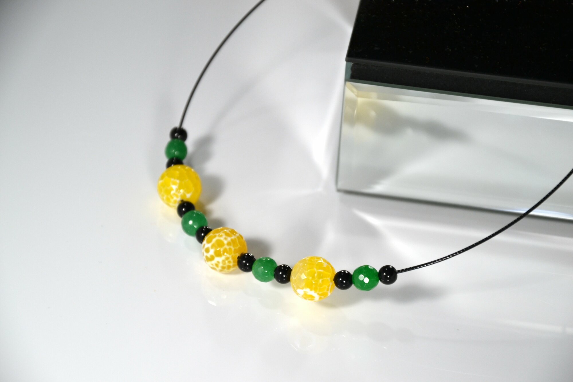 Колье, агат