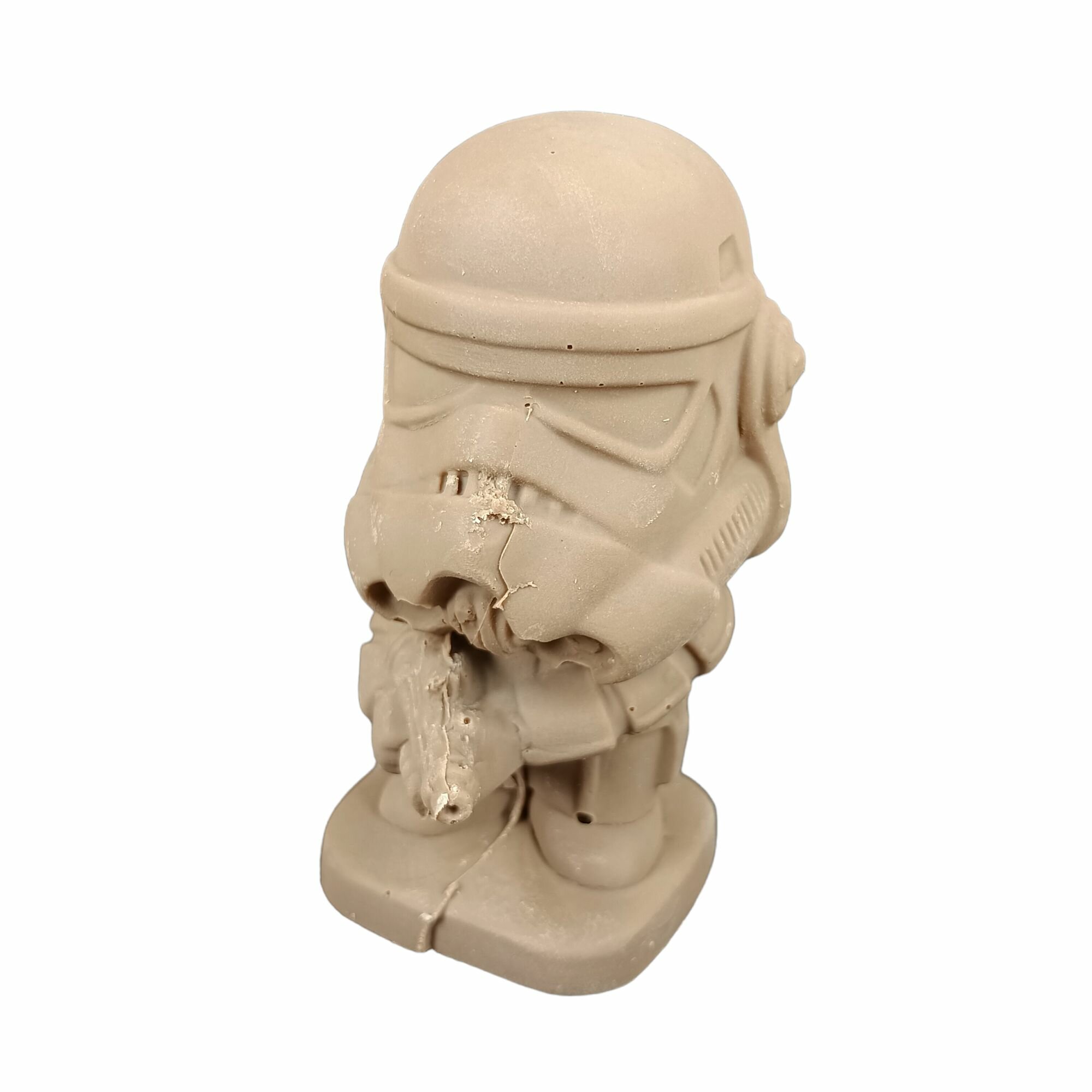 Подарочная шоколадная фигура Frade/Фраде - Штурмовик (вес-197г) (молочный)