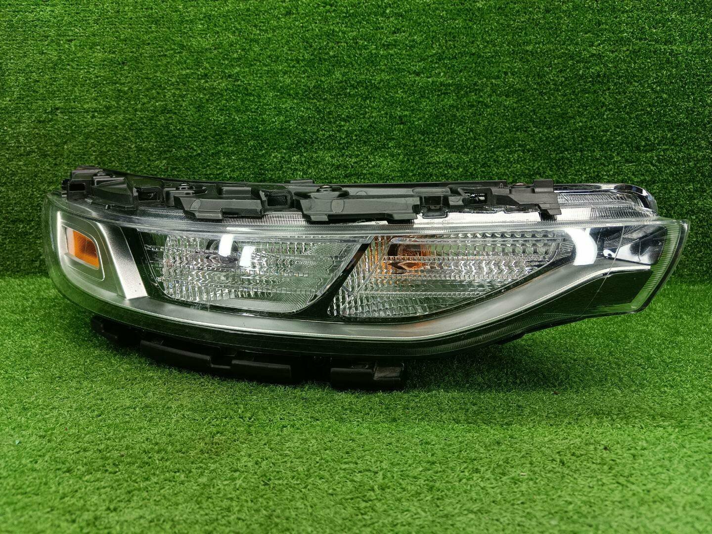 Фара правая Kia Soul 3 галоген