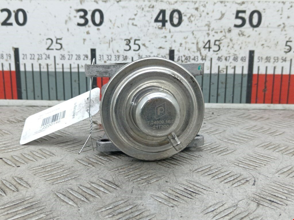 Клапан ЕГР EGR Volkswagen Golf 4 038131501AN арт. 2200146