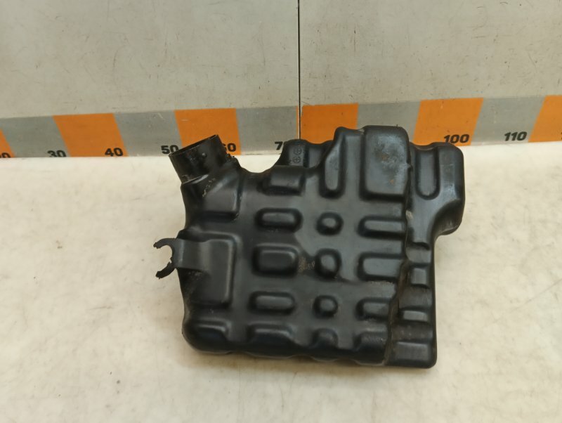 Б/У Резонатор воздушного фильтра Toyota Alphard 2002 1, MNH10W 350762 TOYOTA арт. 5282058010