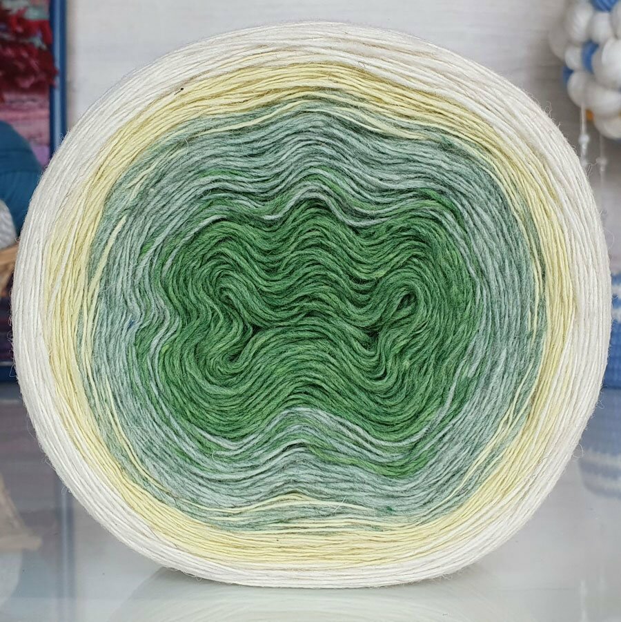 Пряжа Рассказовская ангорка колор 35-1 бел/желт/зел (2 мотка)