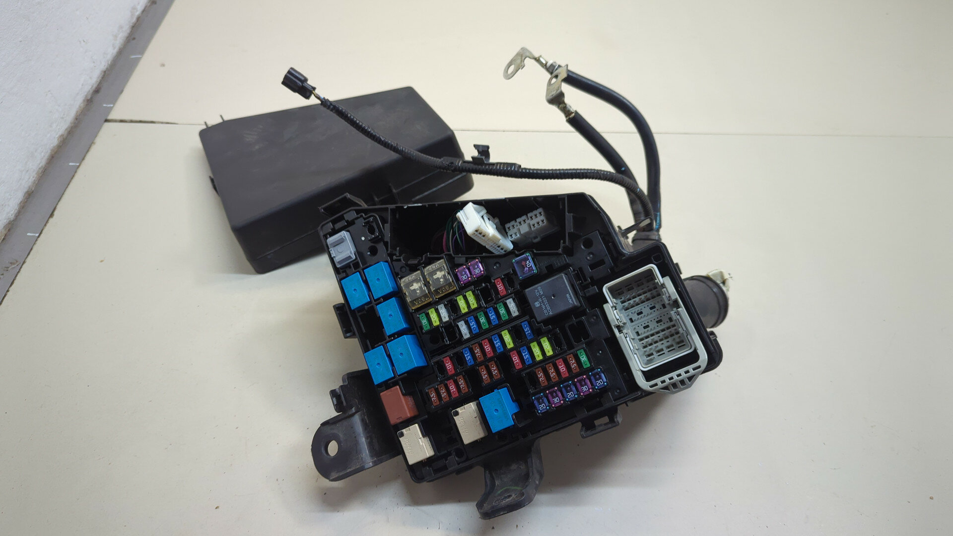 Блок предохранителей Subaru Legacy VII Б/У