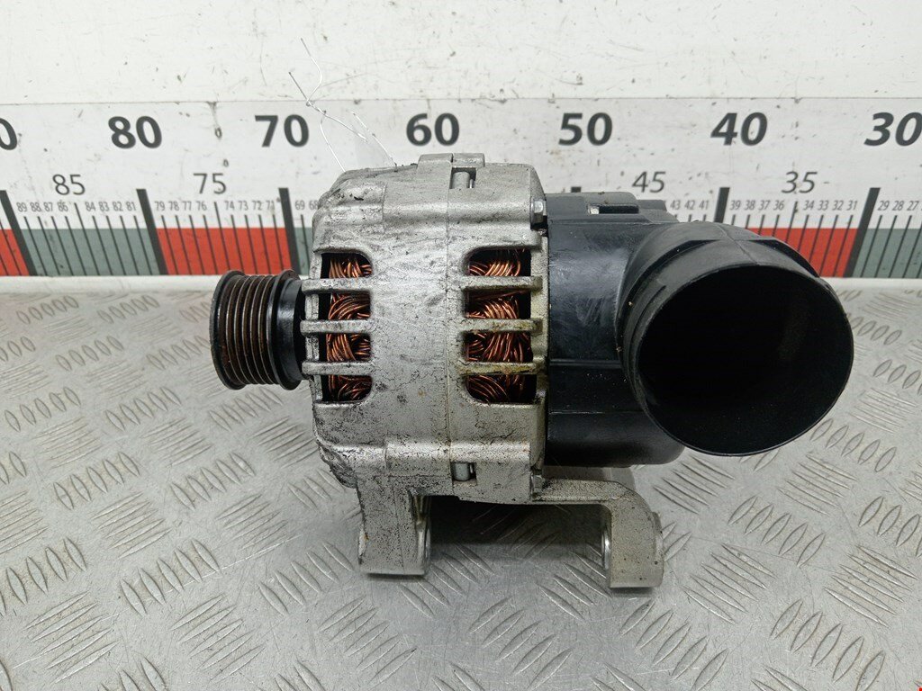 Генератор BMW X5 (E53) 12317551252 арт. 2267426
