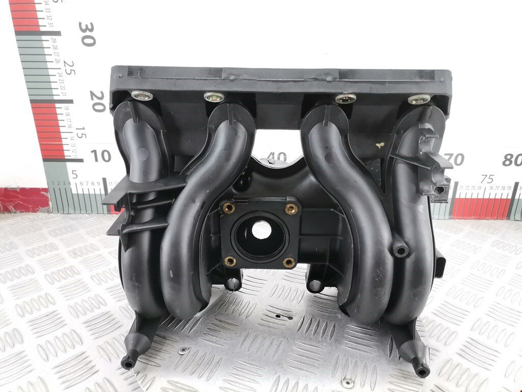 Коллектор впускной Volkswagen Polo 3 030129711BN арт. 1885606