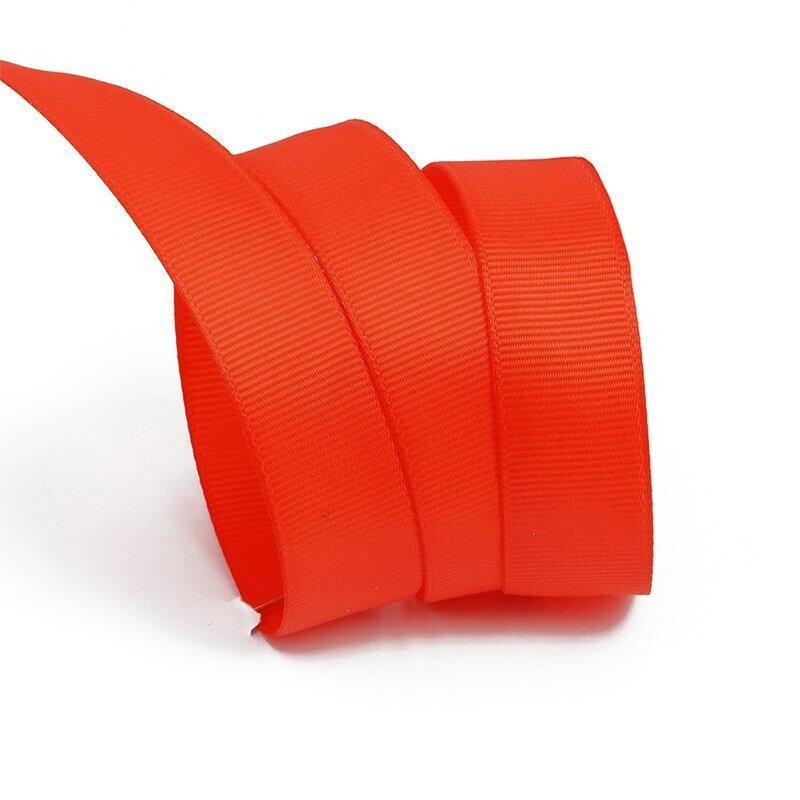 Лента репсовая 2 см (20мм) цв. красный упак.27,4 м