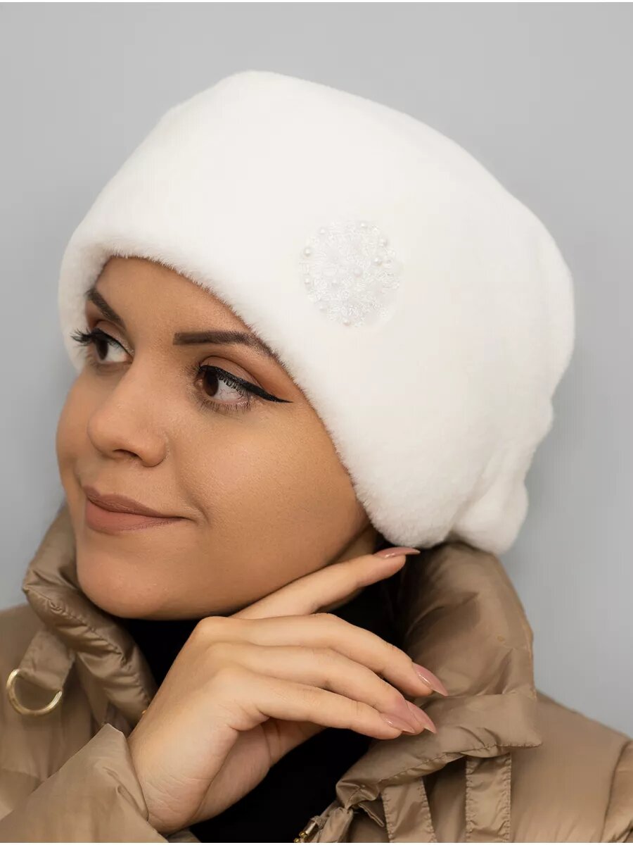 Шапка для женщин