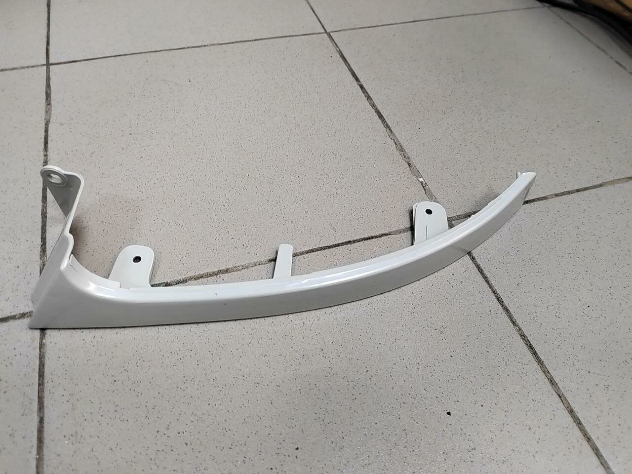 Ресничка (молдинг) фары левой Lanos (SAT)