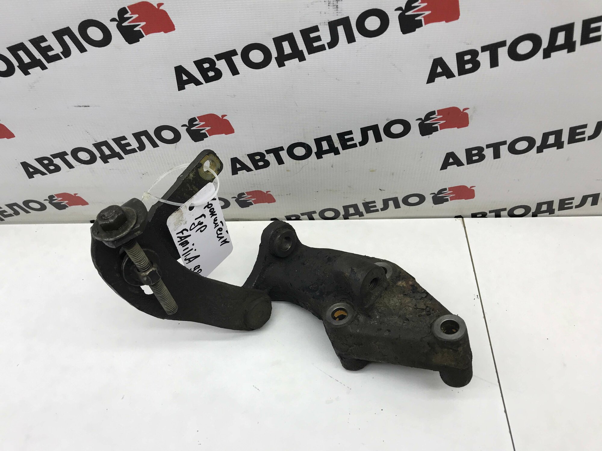 Кронштейн насоса гур Mazda Familia GF-BJ5W 1998 г.