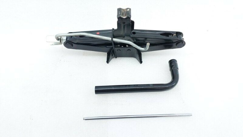 Домкрат штатный для Лада Икс Рей, Рено Дастер