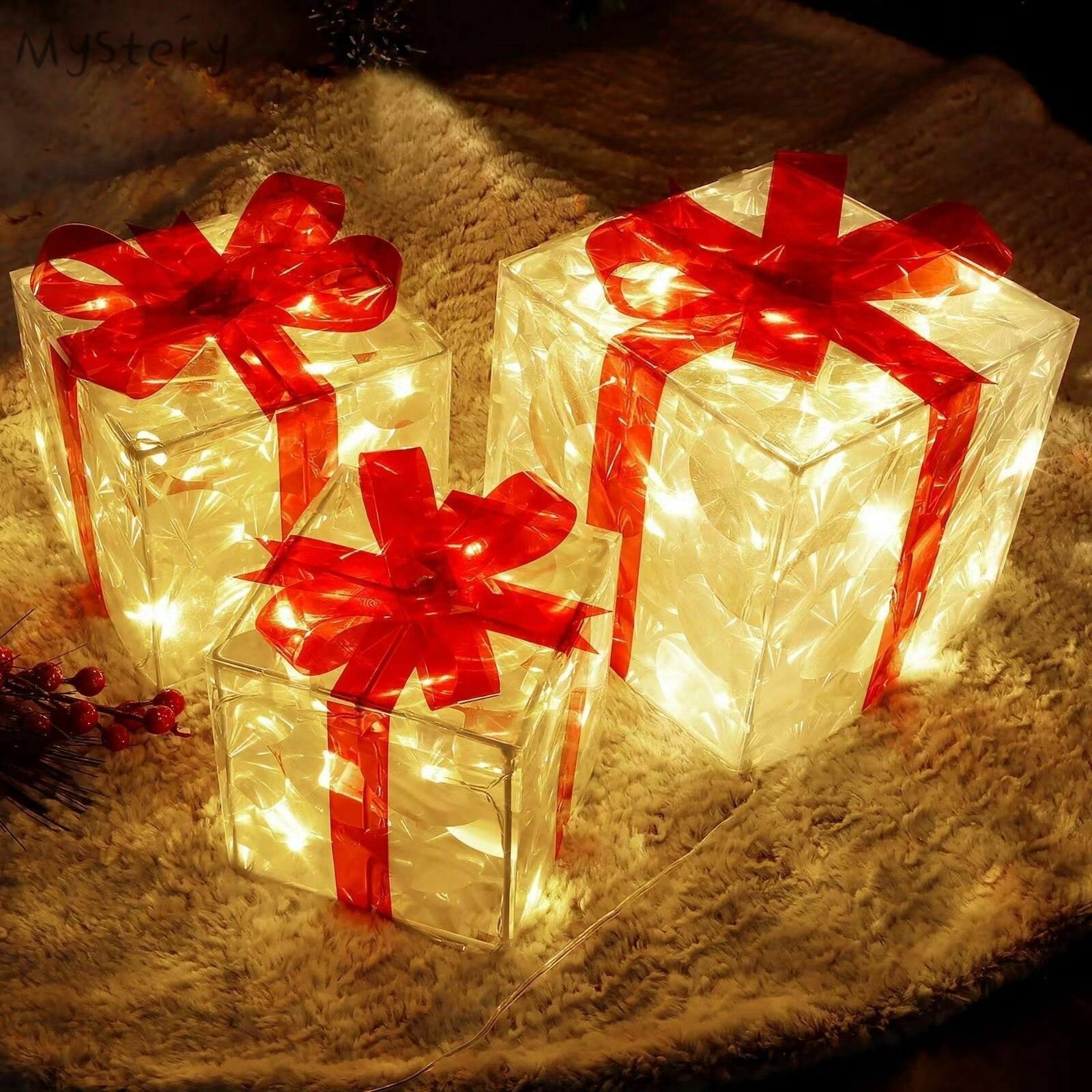 Новогодняя декорация подарочные коробки с подсветкой 25*25/20*20*/15*15 см 3 шт.
