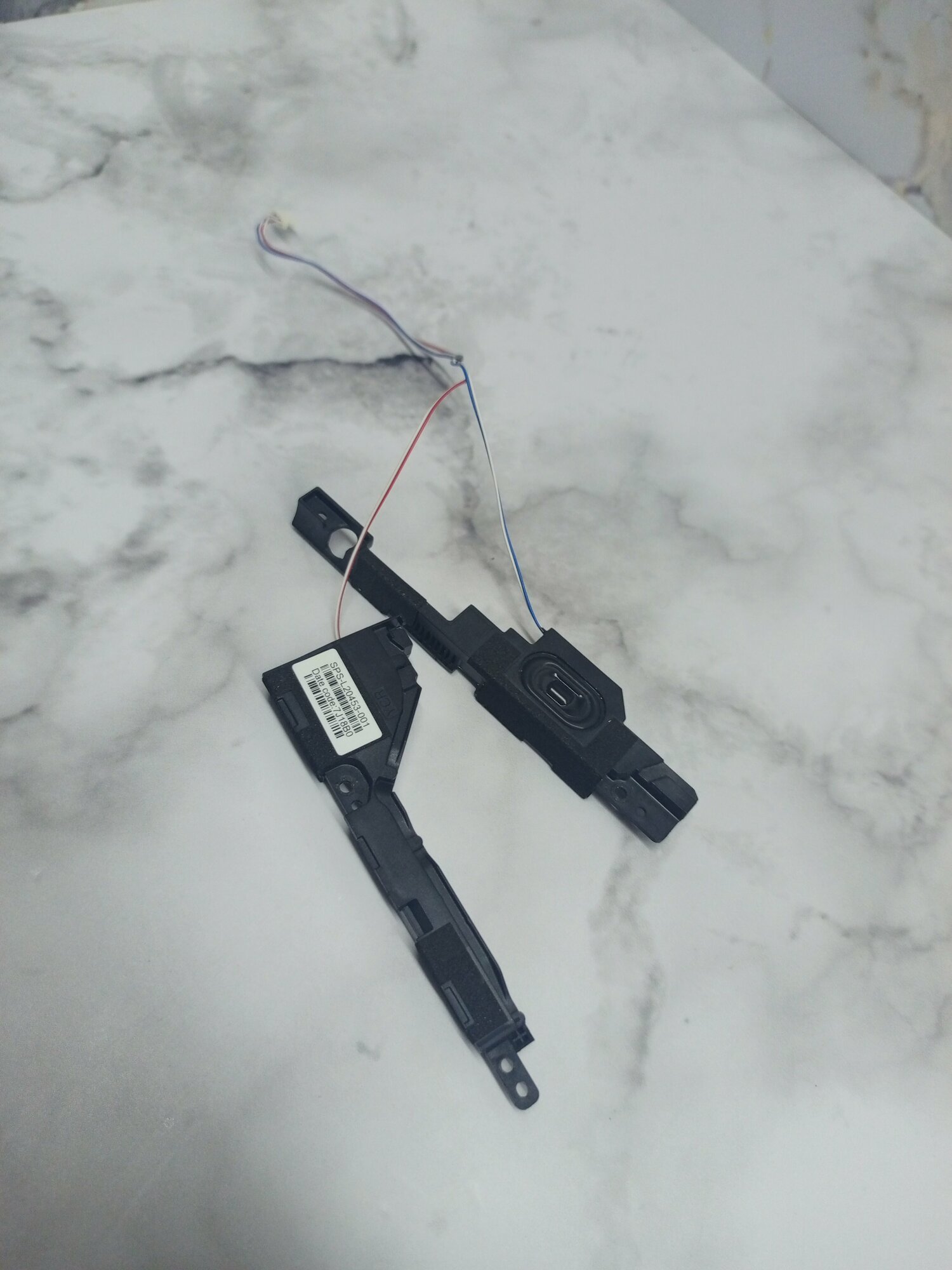 Динамики HP 15 db0337ur снятые