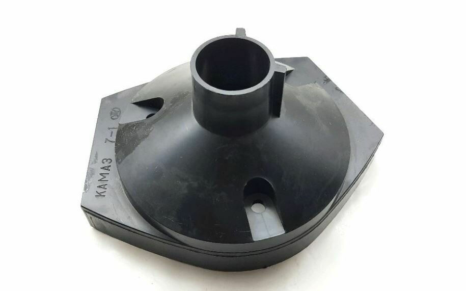 Крышка колеса рулевого нижняя КАМАЗ пластик (ОАО КАМАЗ) 5320-3402064