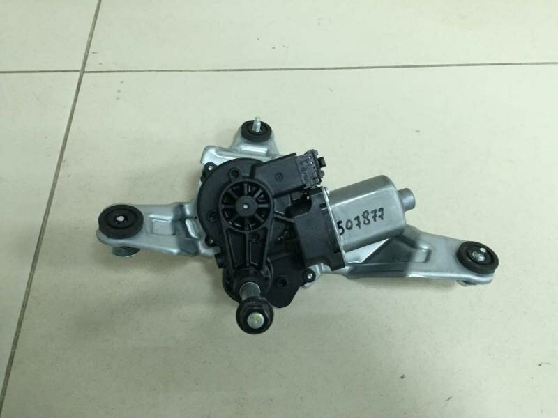 Моторчик стеклоочистителя задний Kia Rio X-Line 2017 кат.номер: 98700H0000