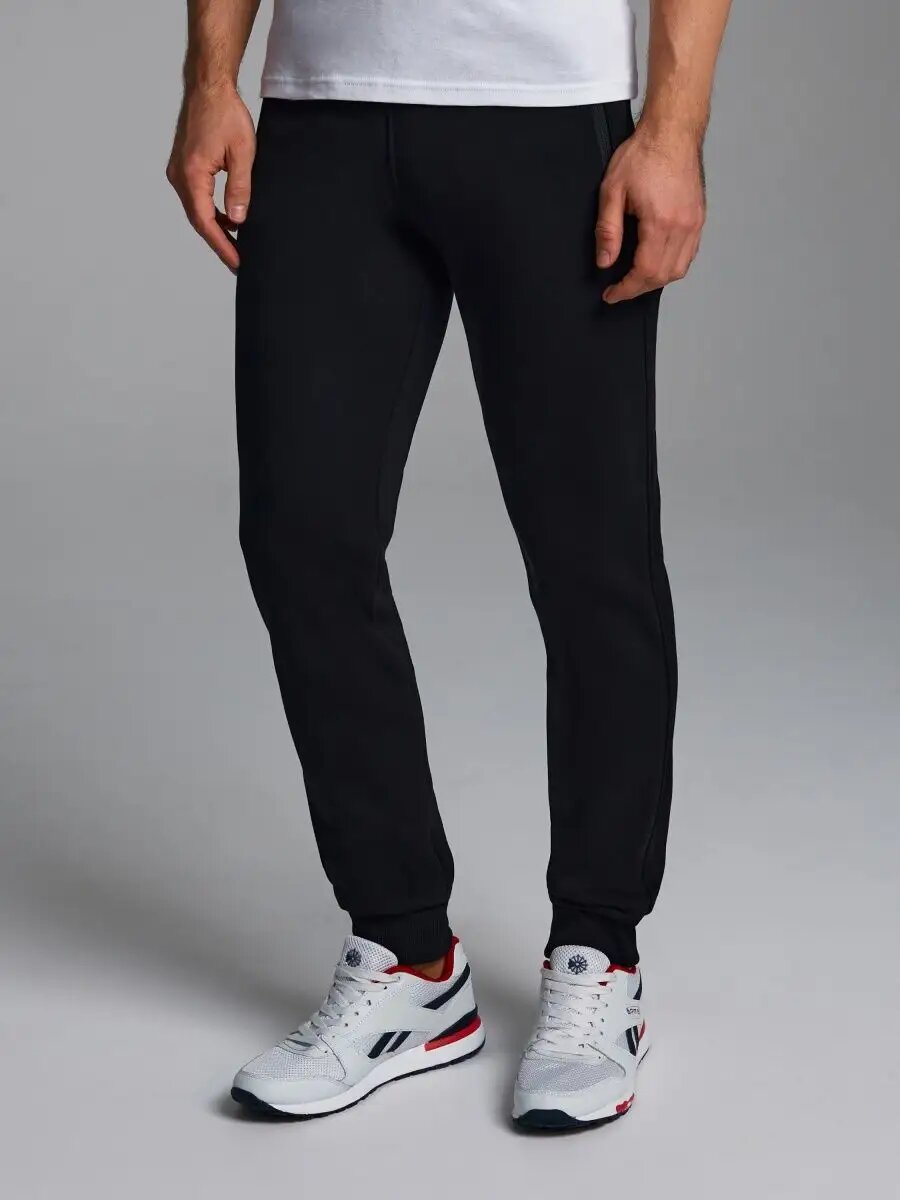 Брюки спортивные