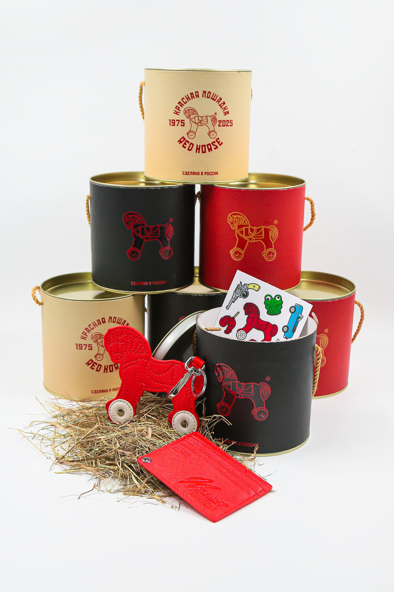 Набор аксессуаров RED HORSE "Красная Лошадка", украшение на сумку - брелок и картхолдер, лимитированный выпуск