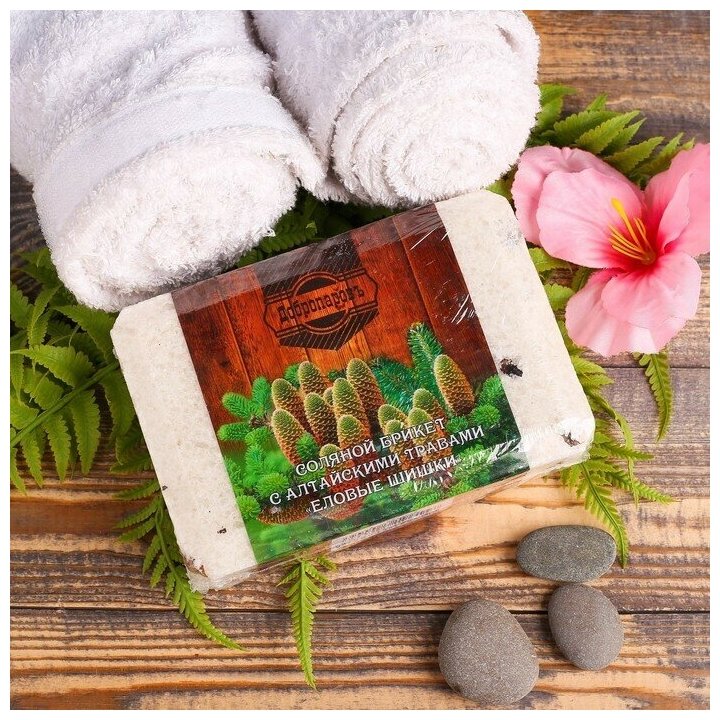 Соляной брикет с алтайскими травами "Еловые шишки", 1,35 кг "Добропаровъ"