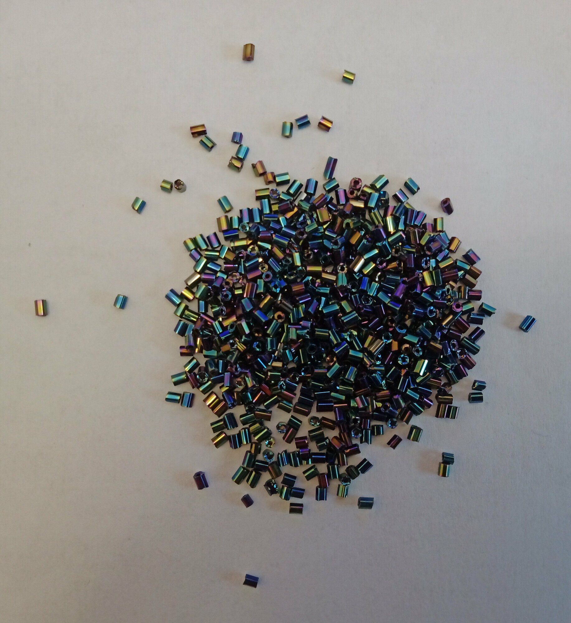 Бисер рубленный для рукоделия, 10 гр, 2 мм