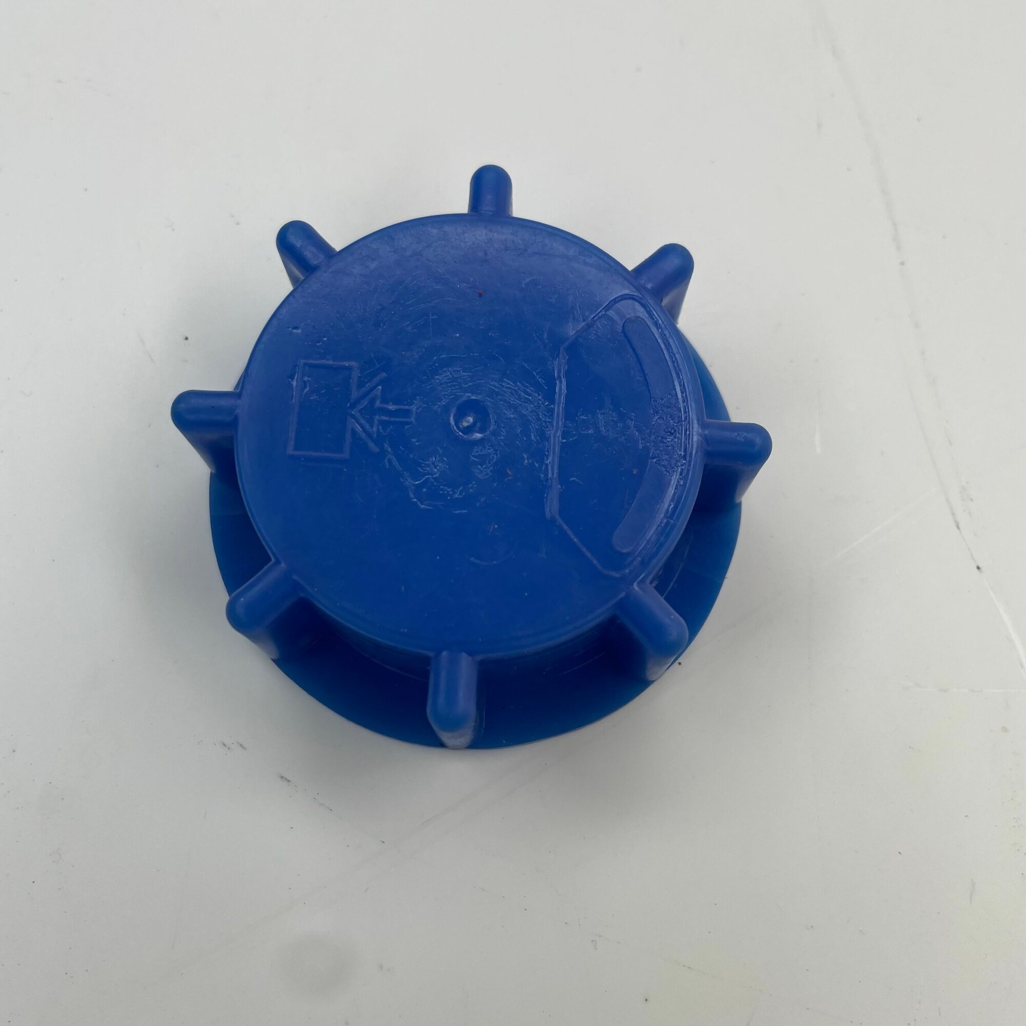 Крышка бачка расширительного заливная Sitrak C7H [12.4 24V 12 AMT грузовой 4X2 Turbo дизель (ретардер, Traxon ADR)] WG9725531696