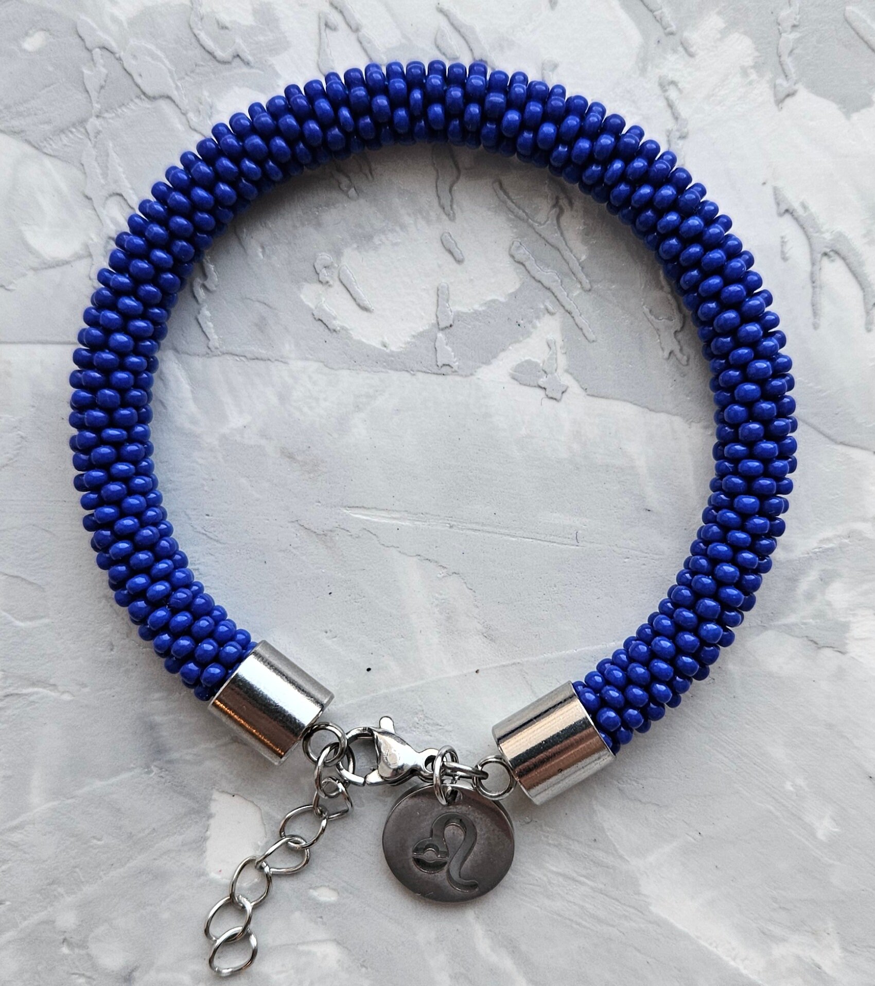 Браслет, бисер