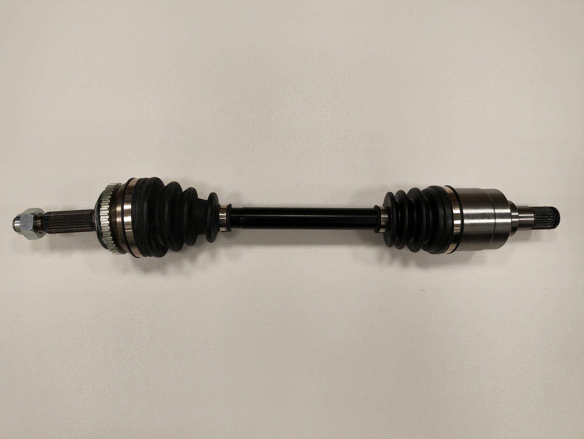 Привод левый Chery Kimo [1.3 16V 5MT хетчбэк] S122203010AB