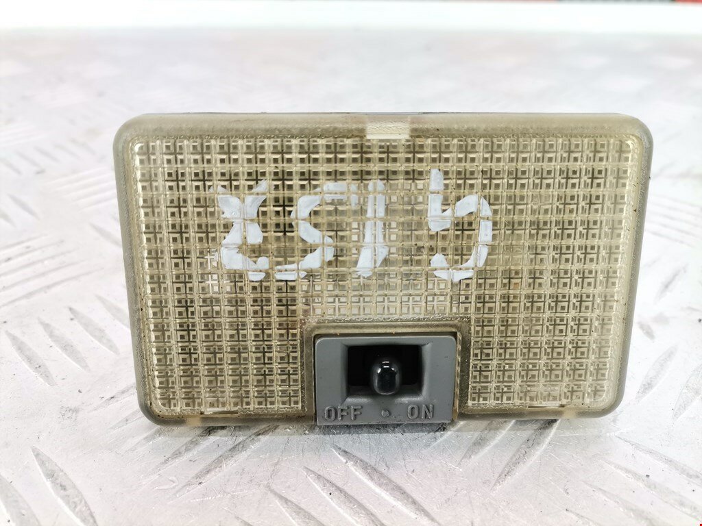 Плафон салонный Mitsubishi Sigma MB973599 арт. 1630454