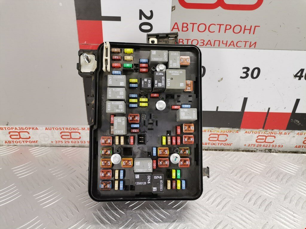 Блок предохранителей Chevrolet Equinox 2 22865683 арт. 872421