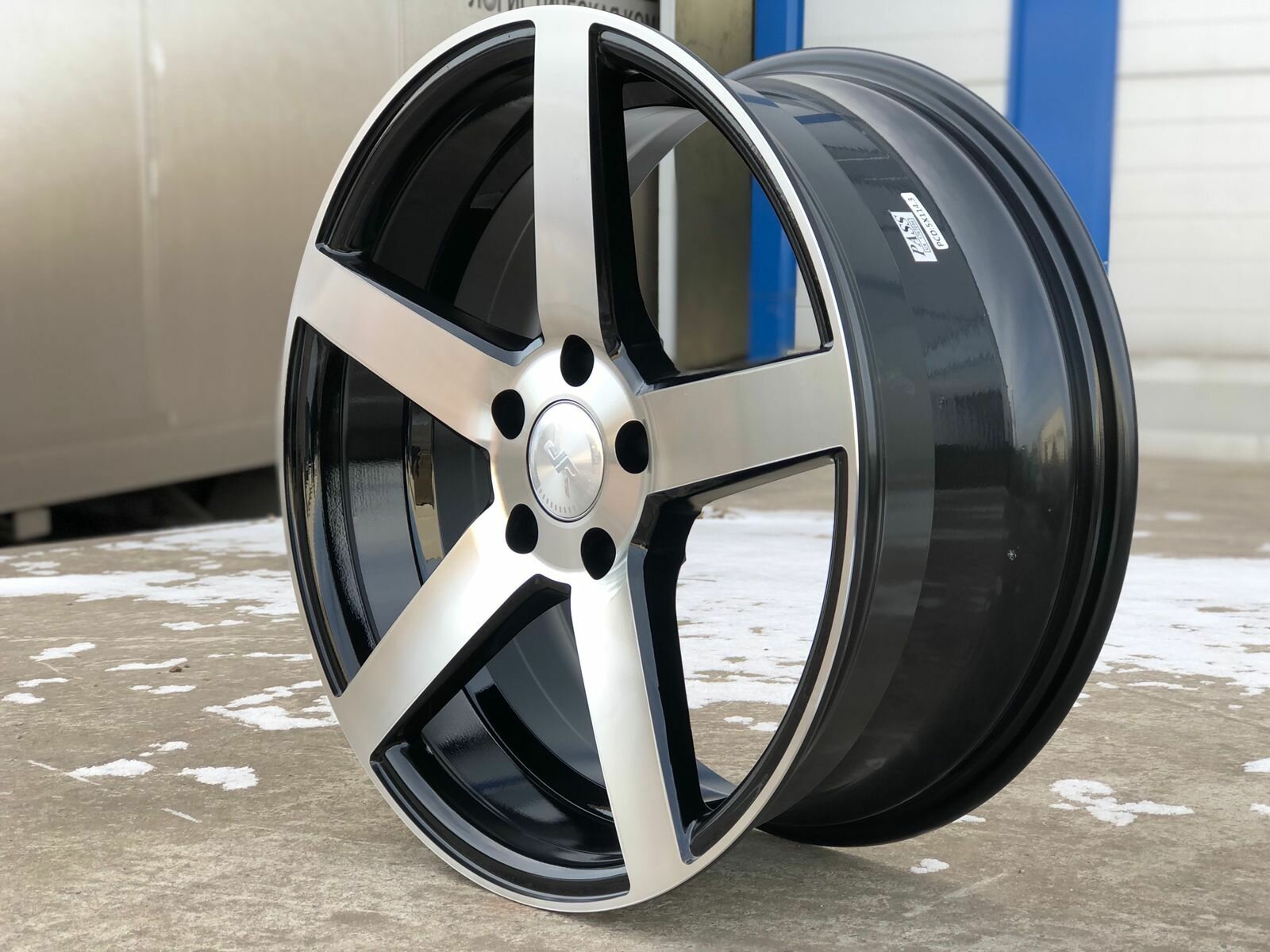 Диски автомобильные RR CSS9135 19*8,5 5*114,3 ET35 73,1 B-P