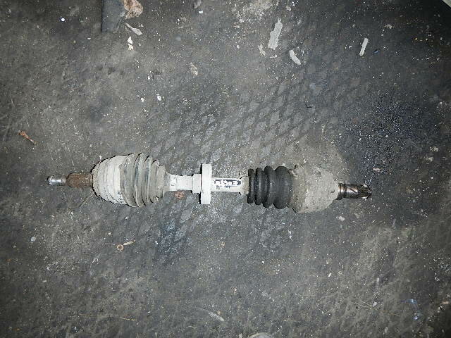 Б/У Полуось (привод в сборе) передняя левая, Daewoo (Дэу)-NEXIA (94-) DAEWOO NEXIA (94-08) целый 118407 GENERAL MOTORS а...