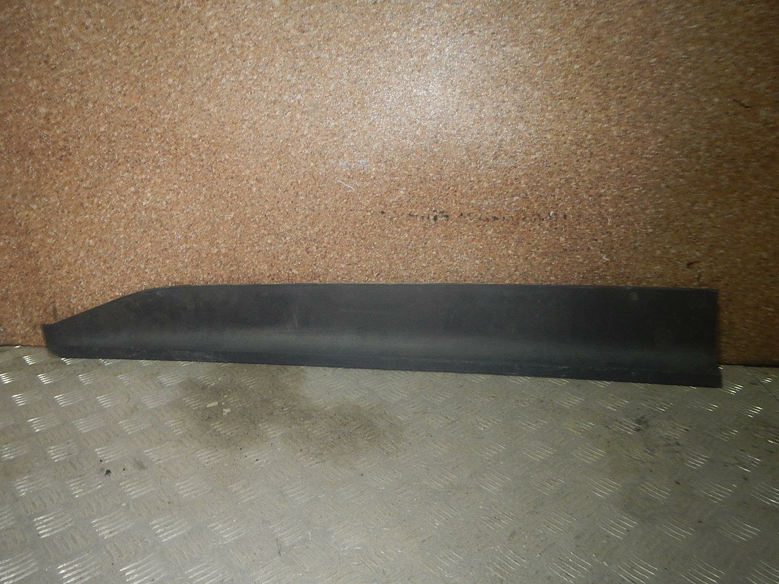 Б/У Молдинг двери передней левой, Hyundai (Хендэ)-CRETA (16-) HYUNDAI CRETA (16-21) Царапины, сломано одно крепление, тр...