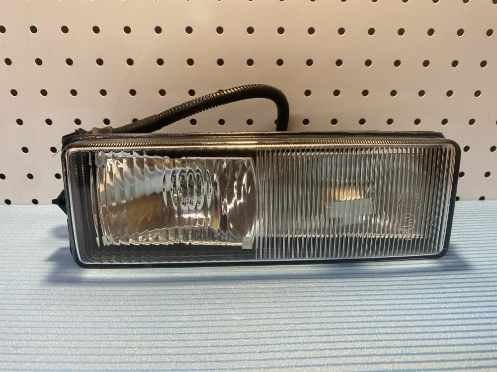 Фара противотуманная левая Daf Xf95