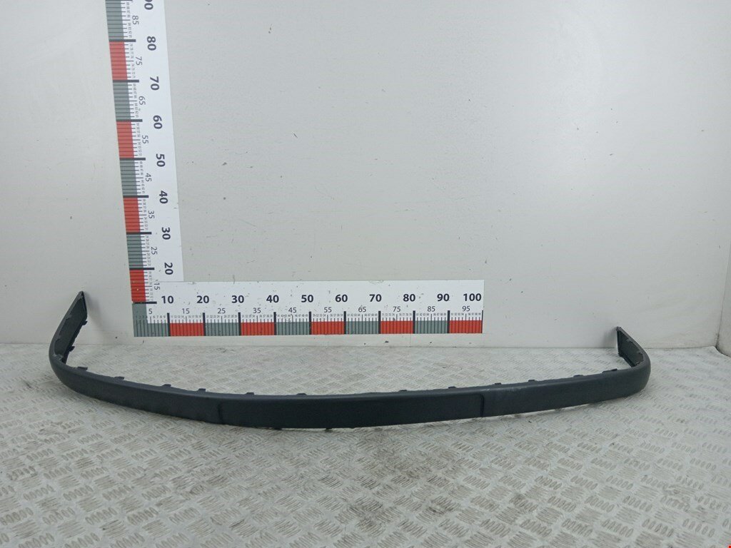 Накладка (молдинг) бампера переднего Volkswagen Golf 4 арт. 2199881