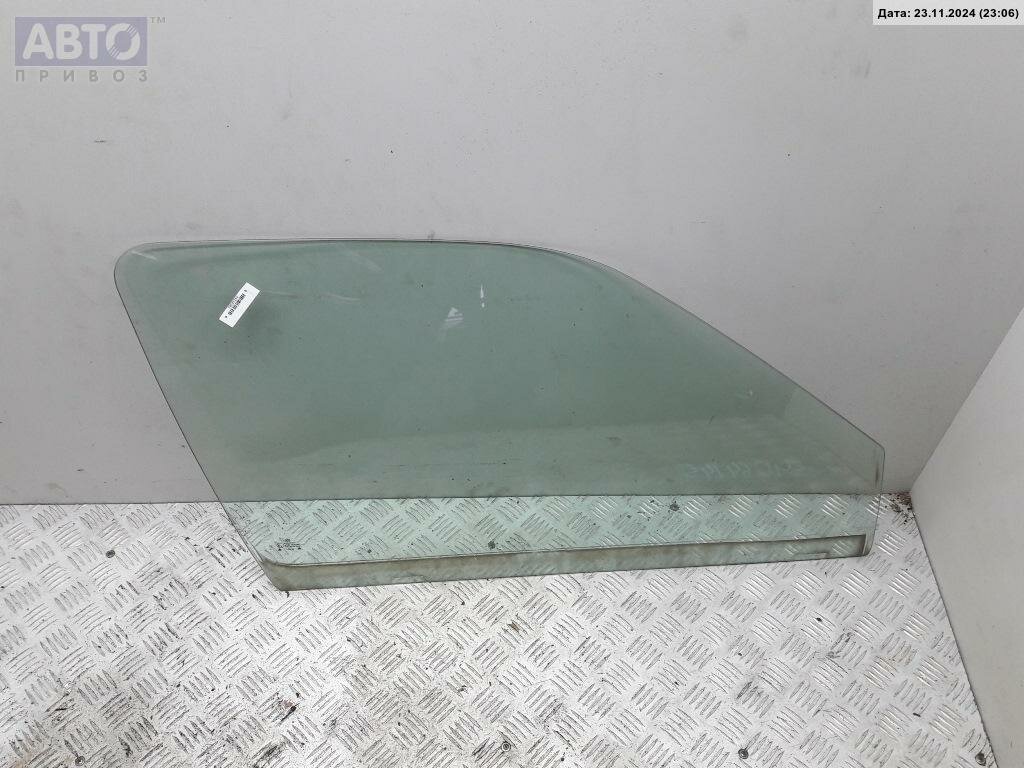 Стекло двери передней правой Volkswagen Golf-3