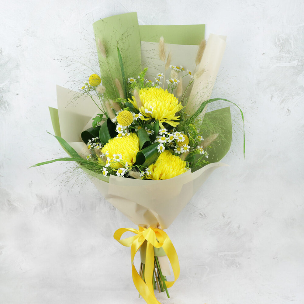 Букет Букет Маркет, хризантема, ромашка, краспедия, зелень, высота 45см