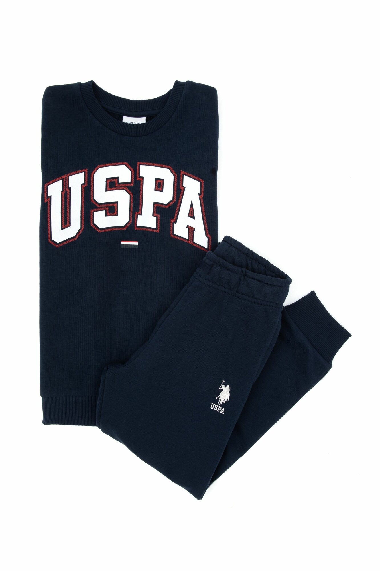 Костюм спортивный