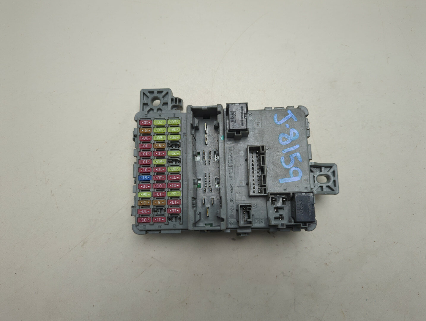 Блок предохранителей Honda Civic Б/У