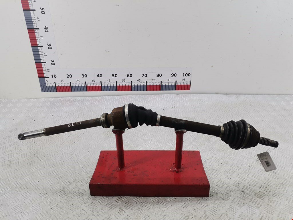 Полуось передняя правая (приводной вал шрус) Peugeot Partner 2 (B9) 8217E6 арт. 1633851