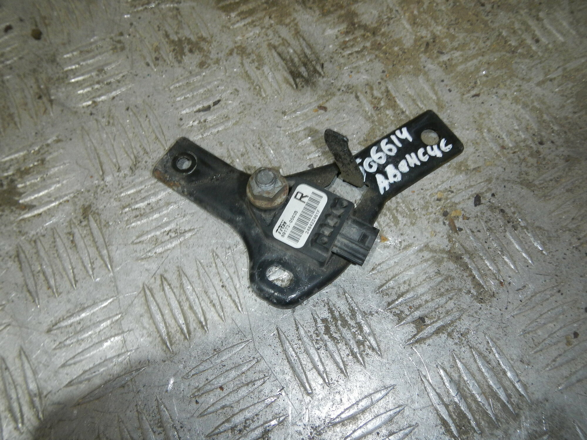 Б/У Датчик AIR BAG, Toyota (Тойота)-AVENSIS II (03-08) TOYOTA AVENSIS II (03-08) Датчик удара правый без повреждений. 506...