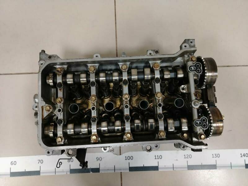 Головка блока цилиндров Toyota Corolla E150 2006-2013 кат.номер: 1110139686